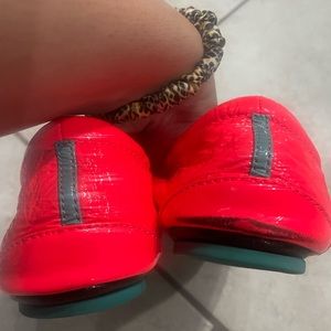 Tieks | Shoes | Tieks Infared Size 9 | Poshmark